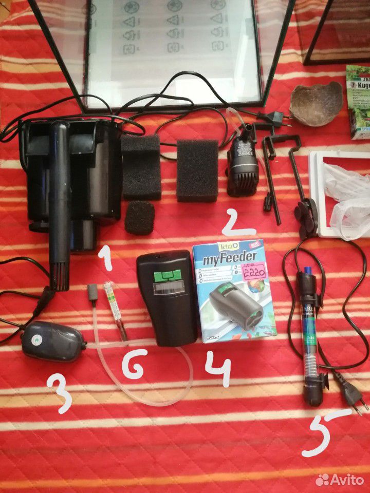 Продаю аквариумы и комплектующие к ним