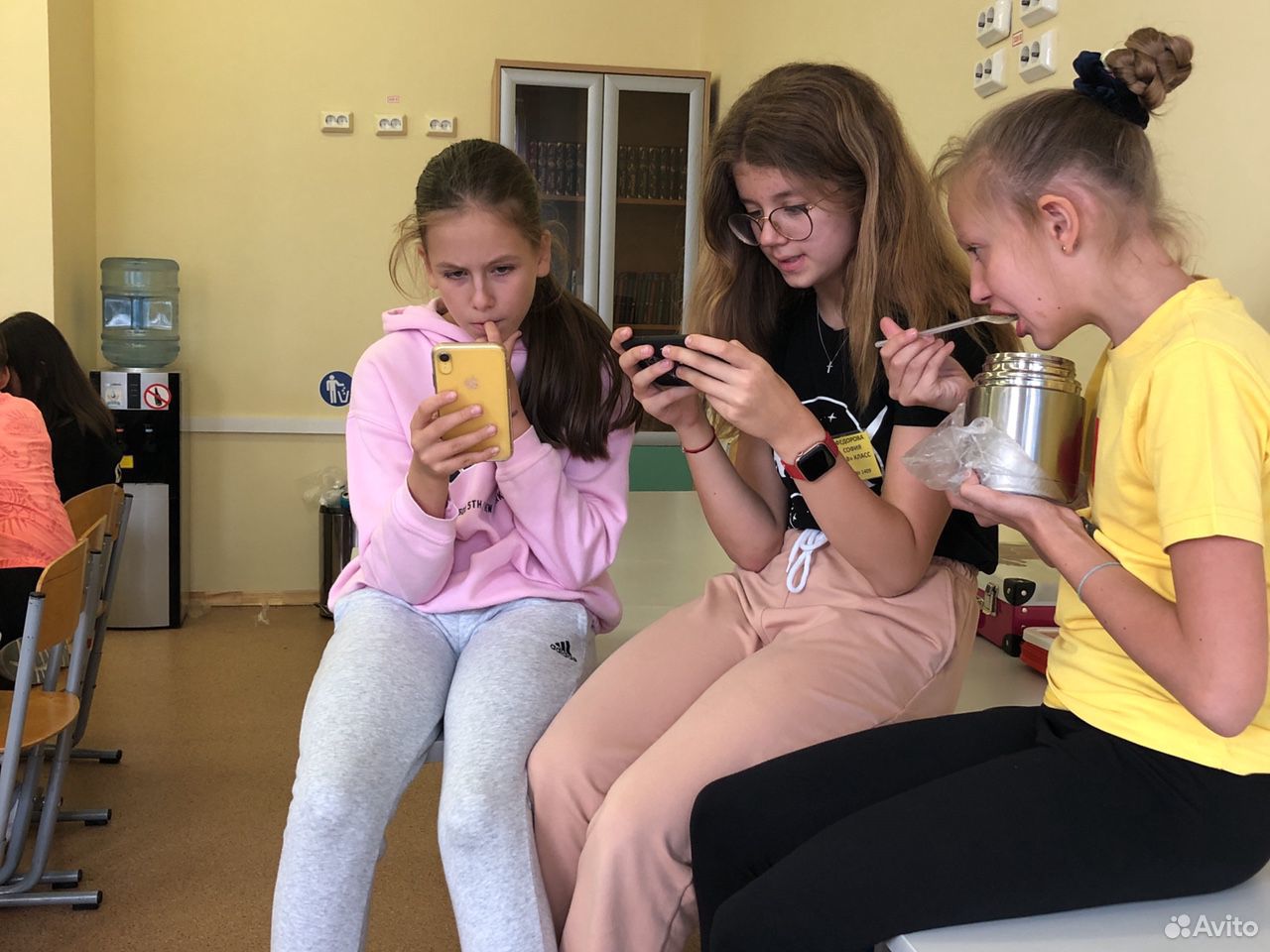 Продаю подруг