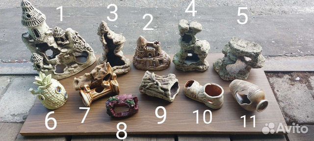 Гроты, горшочки для растений, коряги, кокосы, биом