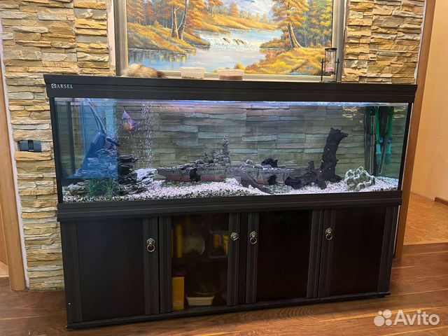 Аквариум + насос + рыбки