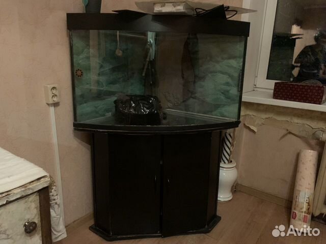 Аквариум для рыб со шкафом 7000