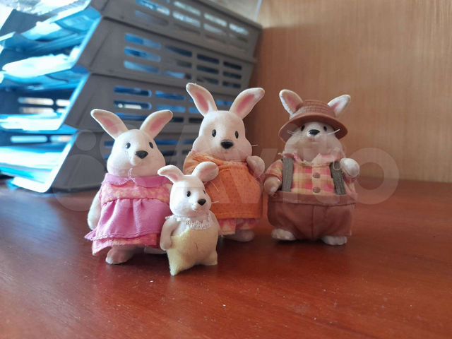 Семья Кроликов